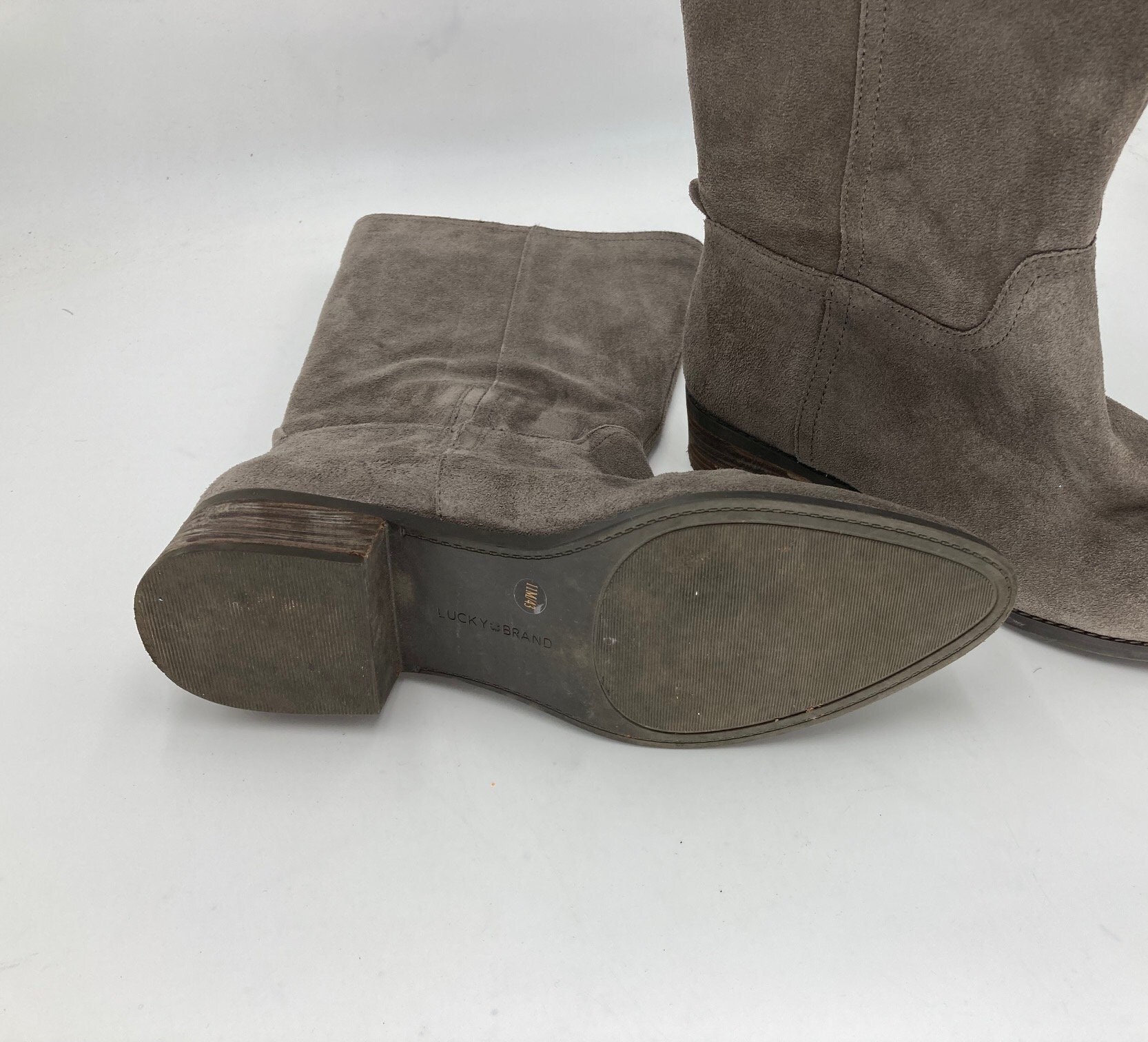 RARE Vintage Chic LUCKY BRAND Dove Grey Suede Boots Mid-calf Excellent ...