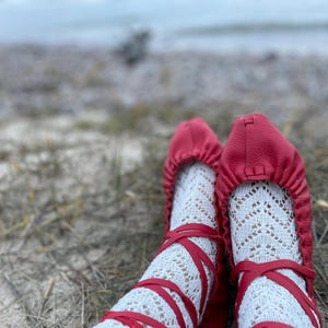 Handmade Leather Barefoot Shoes: Medieval Baltic Pastalas - Etsy