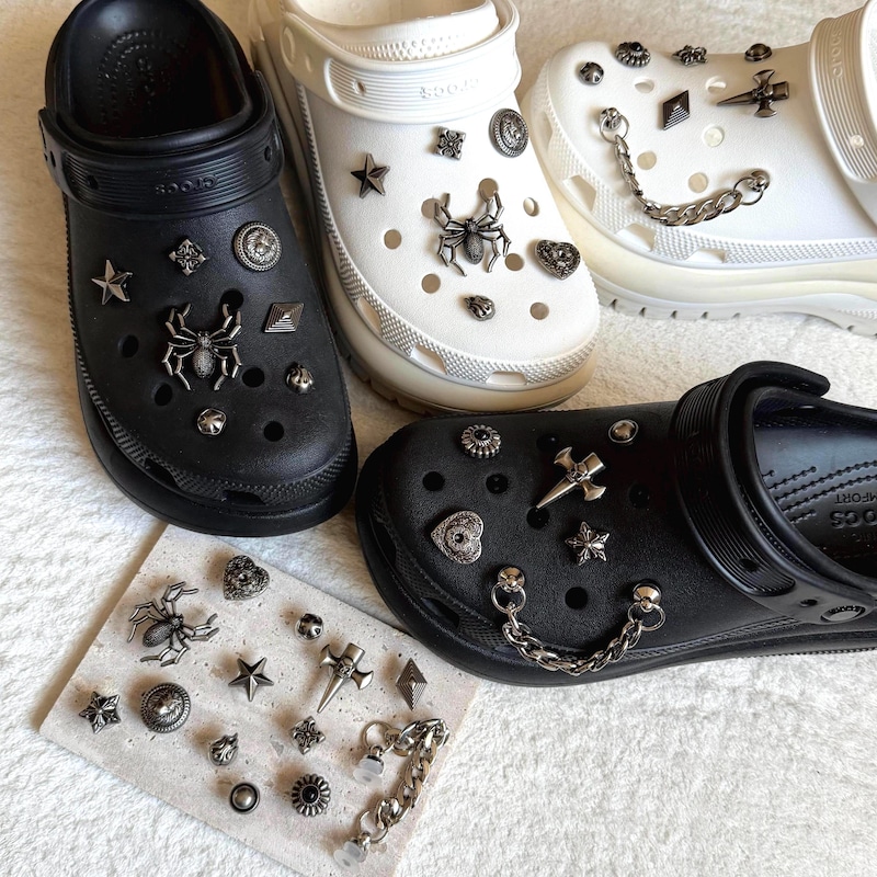 Set Jibbitz Goth - Etsy