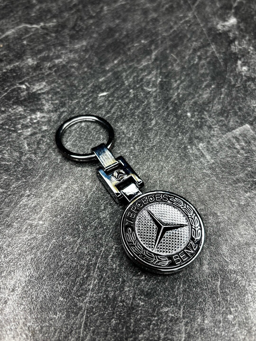 Mercedes-benz Key Ring Made of High-quality Metal With the Iconic ...