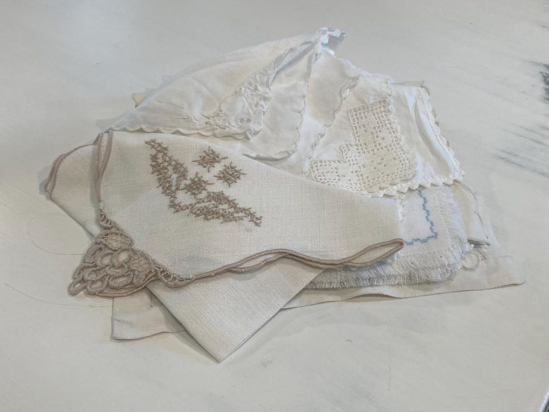 Assorted Vintage Linens, Mixed Collection of 12 Small Doilies, Napkin ...