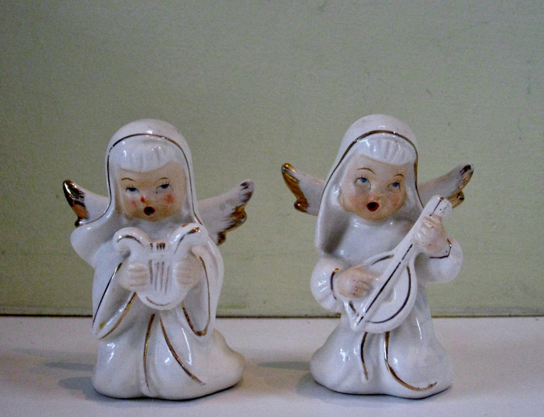 Pair of Angel Figurines, Vintage Singing White and Gold Nuns With ...