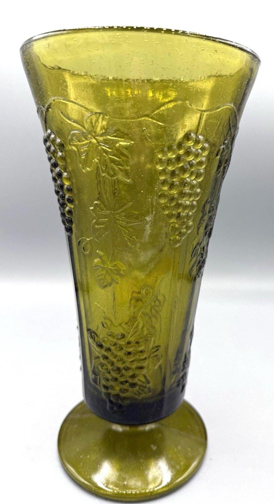 Vintage Green Depression Glass Grape Vine Footed Vase Art Glass - Etsy