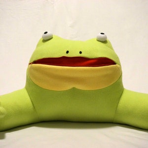 Get Out Frog Plush Pillow - Frogout Gamer Frog Internet Meme Goon ...