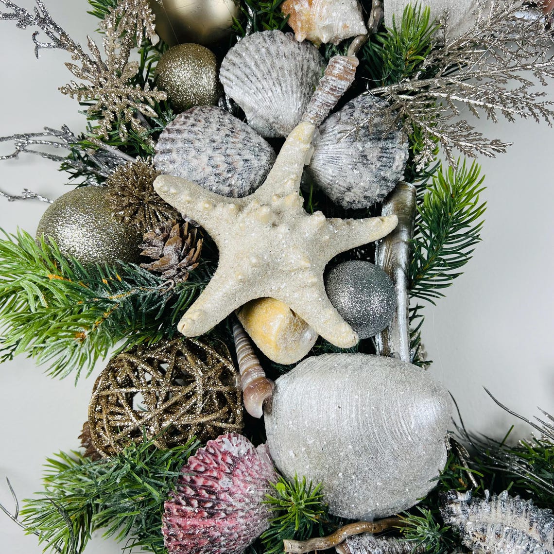 Christmas Seashell Wreath. Handpicked and Decorated All Natural ...