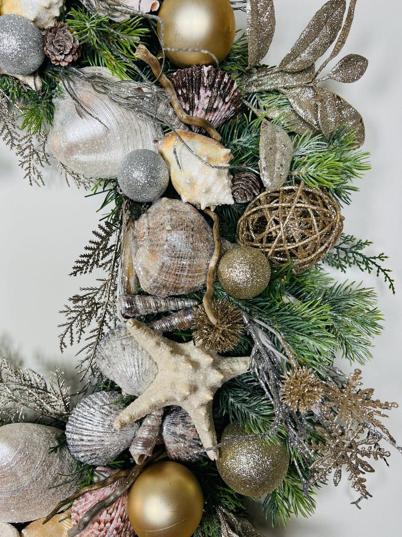 Christmas Seashell Wreath. Handpicked and Decorated All Natural ...