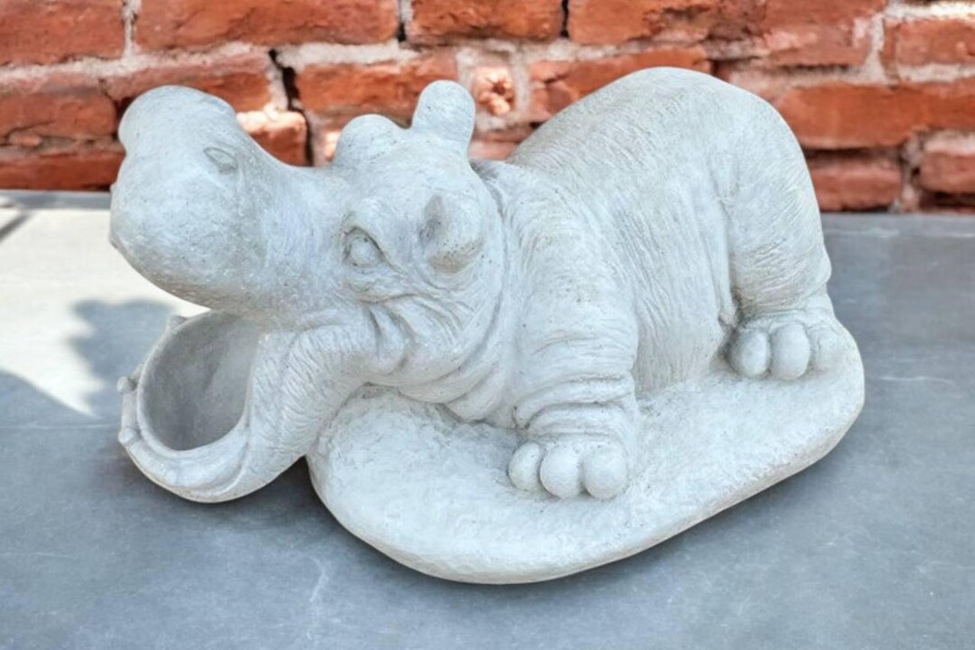 7" Outdoor Hippo Figurine, Animal Concrete Idea, Lawn Hippo Decoration ...