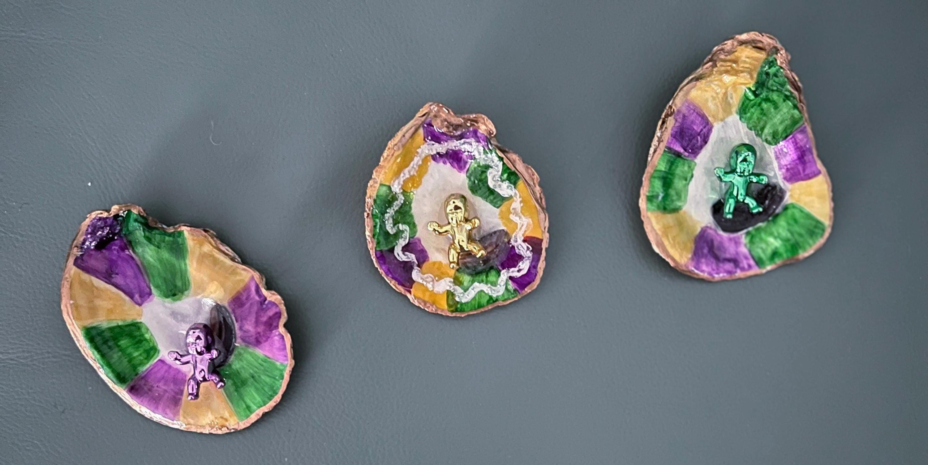 Mardi Gras King Cake Magnet - Etsy
