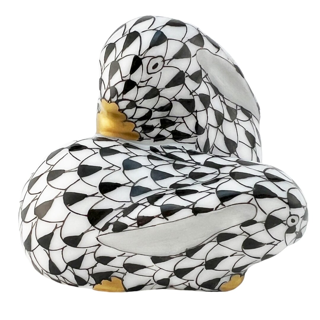 Herend PAIR of Bunny RABBITS Black Fishnet Figurine 5324 Miniature - Etsy