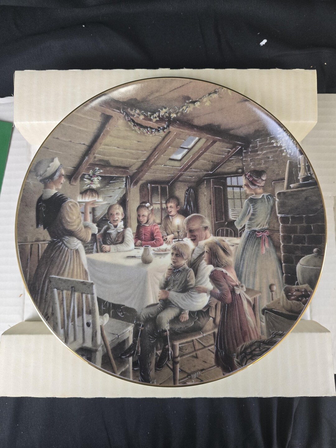 A Christmas Carol Collector's Plate - Etsy