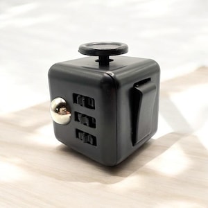 Fidget Cube (click, Spin, Flip, Glide, Roll, Breathe) Fidget Toy ...