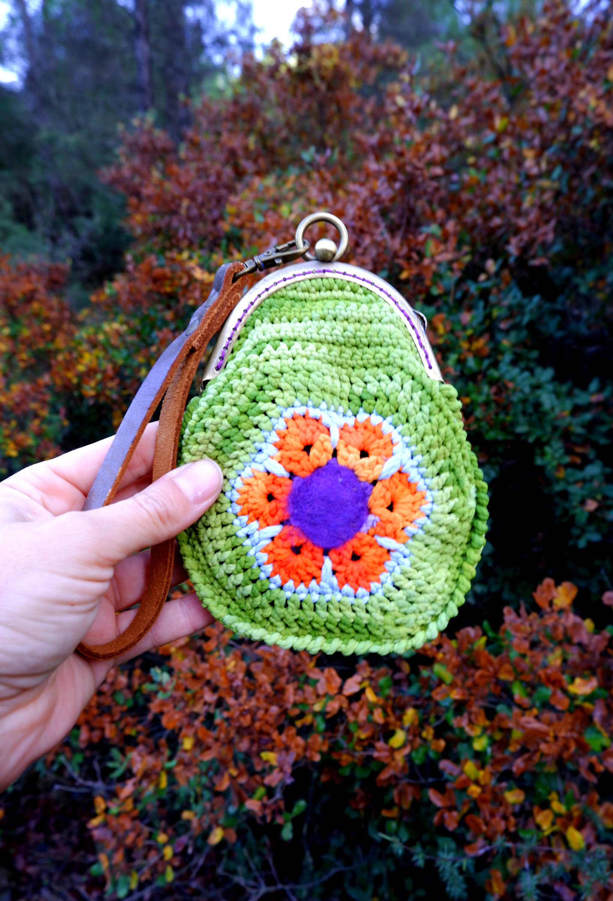 Green Wallet, Flower Power Wallet Pouch Crocheted Purse Hands-free ...