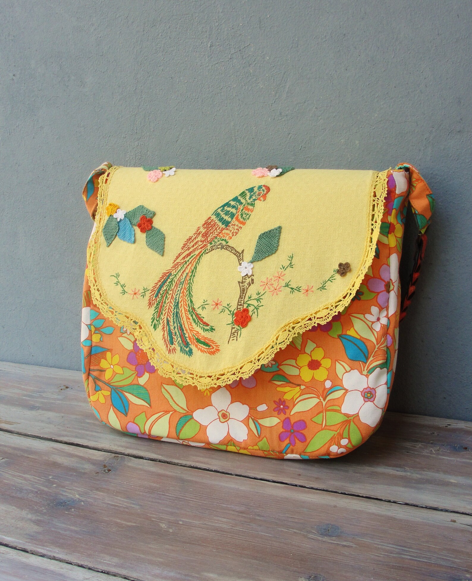 Embroidered Bird Messenger Laptop MacBook Bag Sleeve With Vintage ...