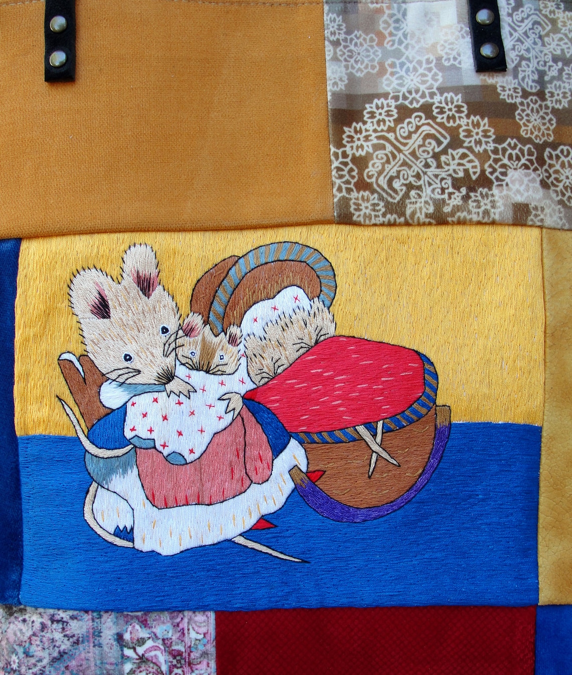 Embroidered Patchwork Tote Mama Mouse With 3 Baby Mice - Etsy