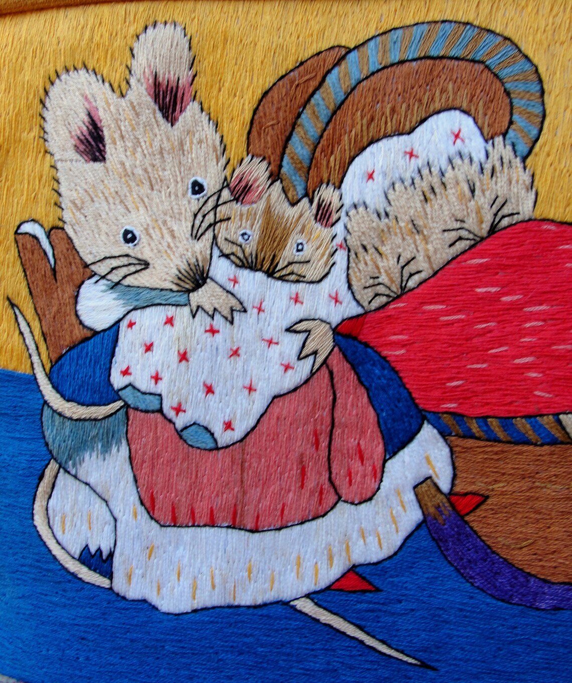 Embroidered Patchwork Tote Mama Mouse With 3 Baby Mice - Etsy