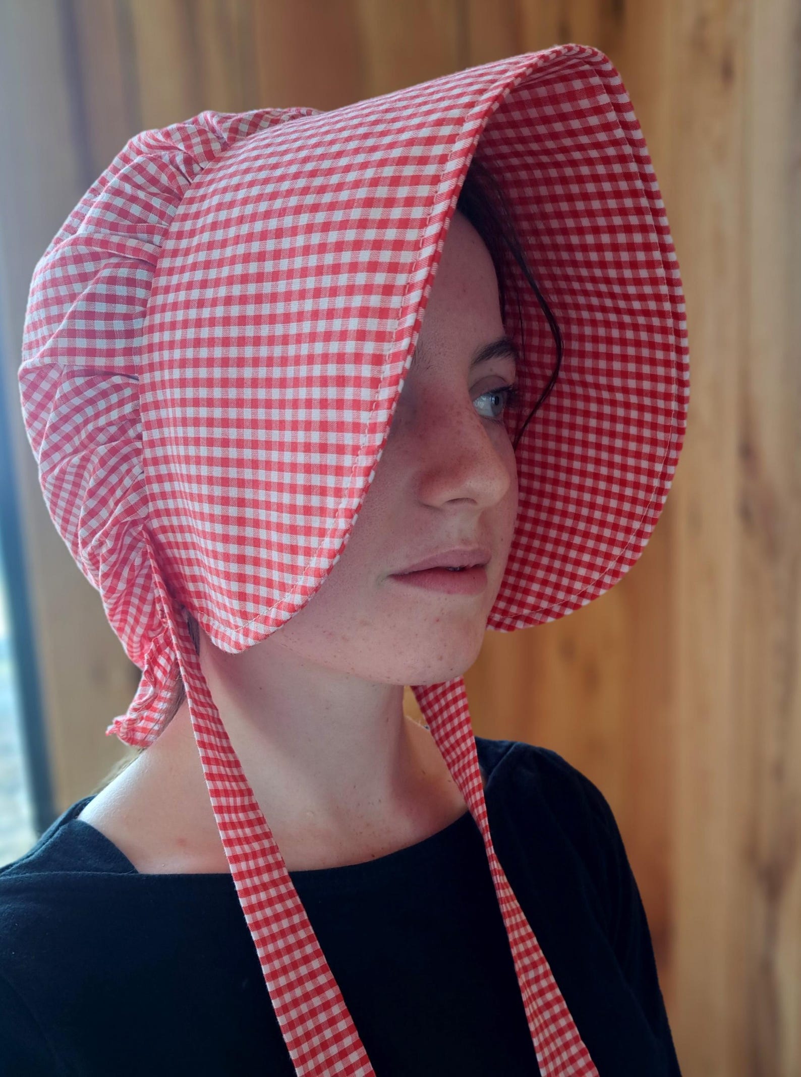 Woman's Red Checkered Pioneer Sun Bonnet. - Etsy