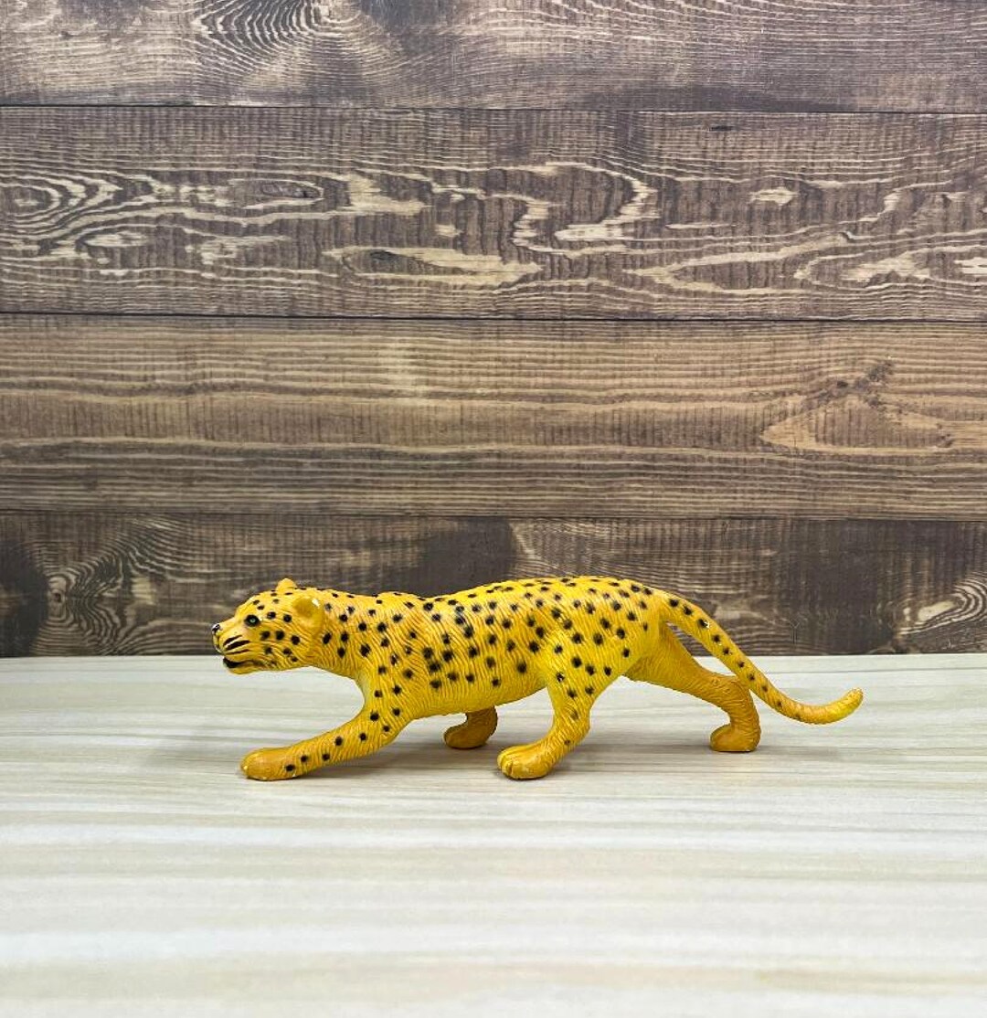 Leopard Figurine, Plastic Leopard, Vintage Leopard Figurine, Plastic ...