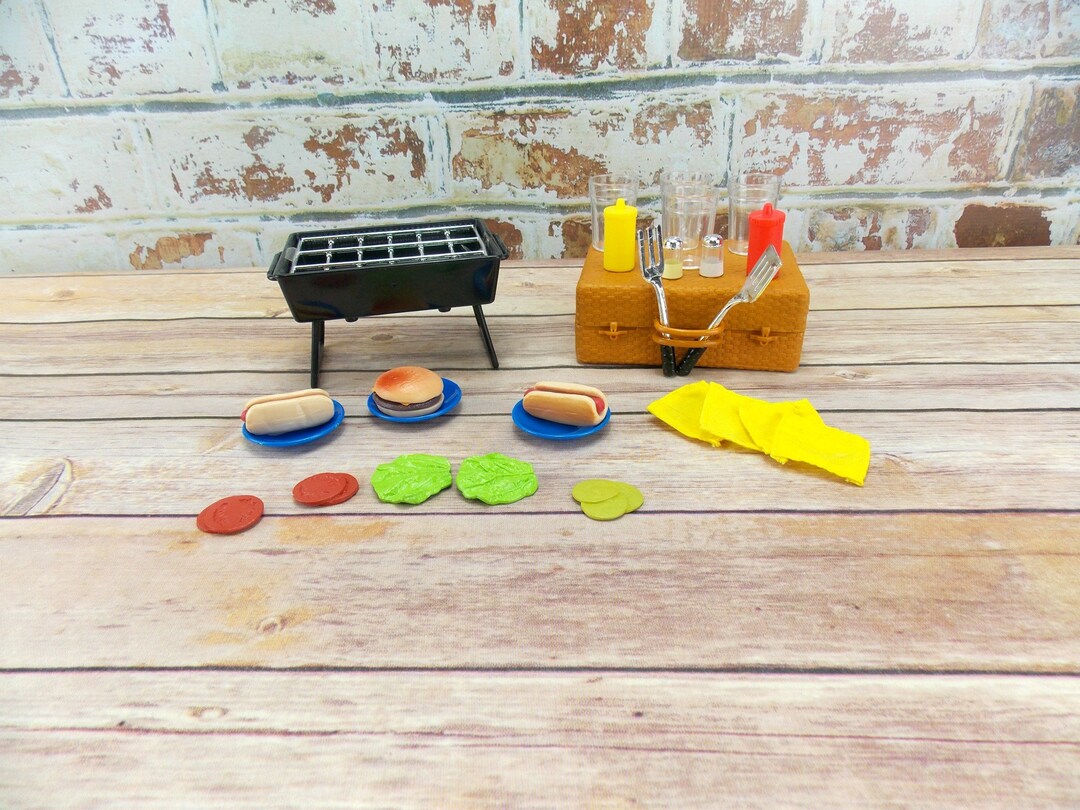 18 Inch Doll Picnic Cookout Set, Hot Dogs, Grill, Picnic Basket ...