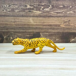 Leopard Figurine, Plastic Leopard, Vintage Leopard Figurine, Plastic ...
