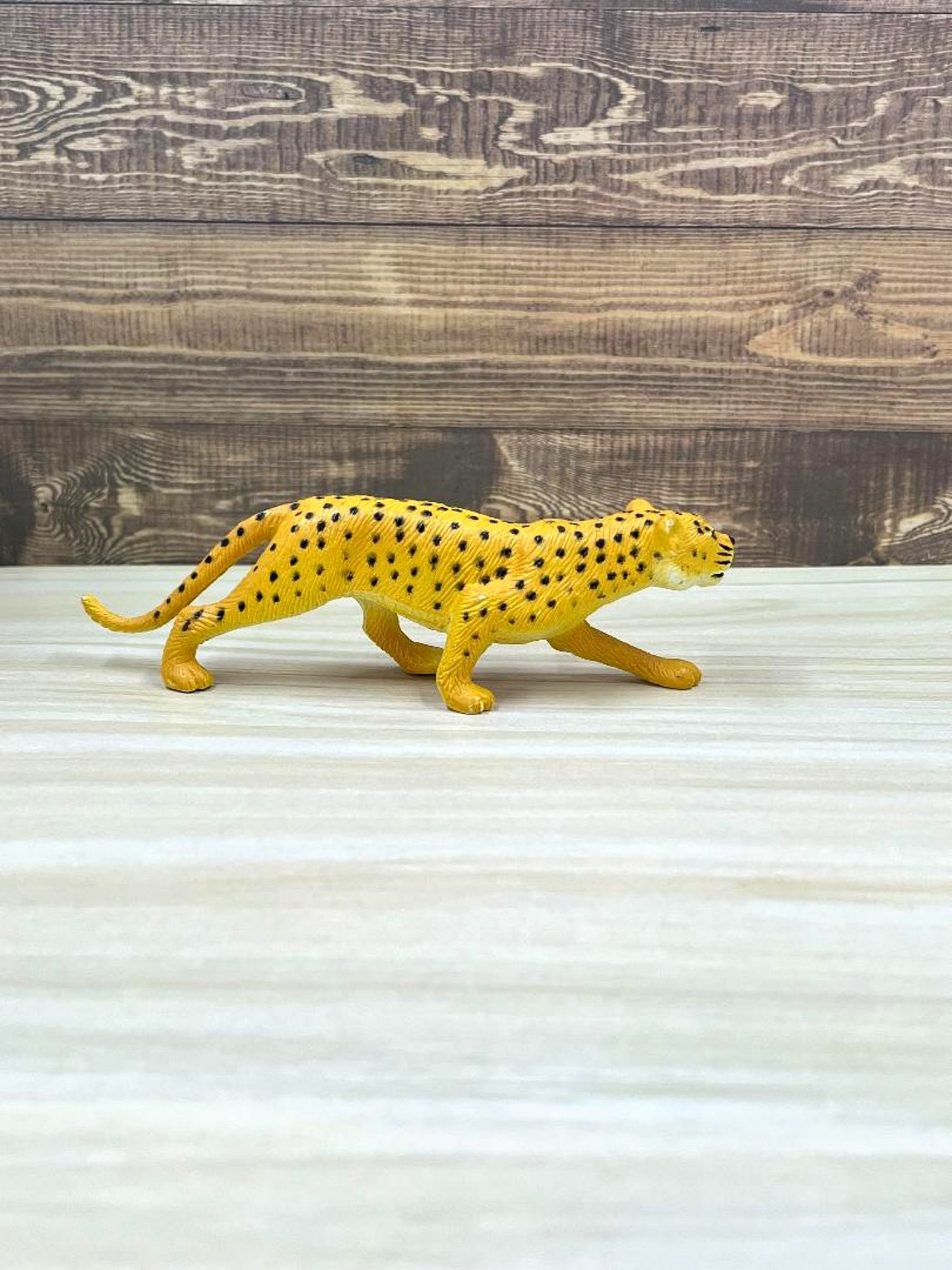 Leopard Figurine Plastic Leopard Vintage Leopard Figurine - Etsy