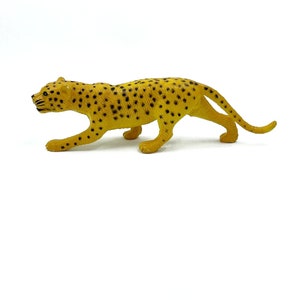 Leopard Figurine, Plastic Leopard, Vintage Leopard Figurine, Plastic ...