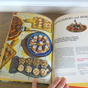 Vintage Cookbook, Family Circle, Family Circle Cookbook, Ilustrated ...