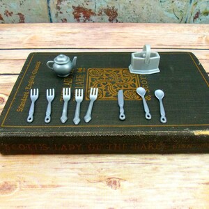 Barbie Doll Kitchen Accessories, Silverware, Tea Pot, Miniature ...