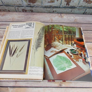 The Complete Encyclopedia of Crafts, the Do It Yourself Guide to ...