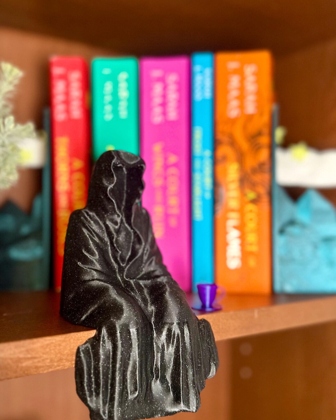 ACOTAR Suriel With Teacup for Bookshelf - Etsy