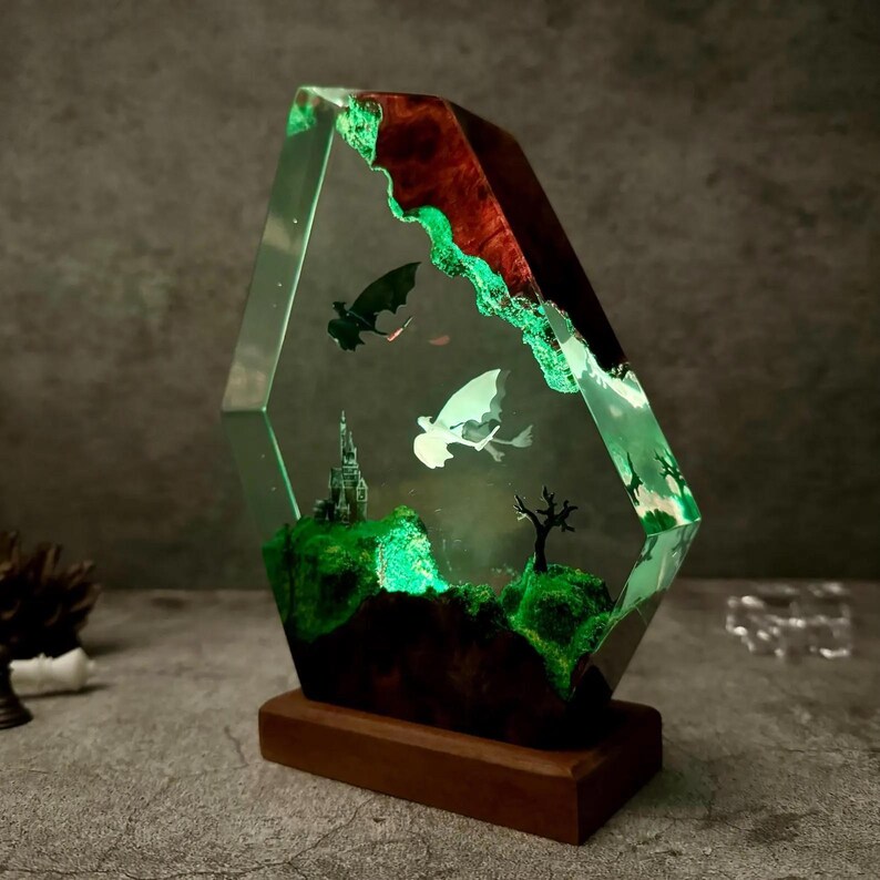 Toothless & Light Fury Flying Resin Night Light | How to Train Your ...