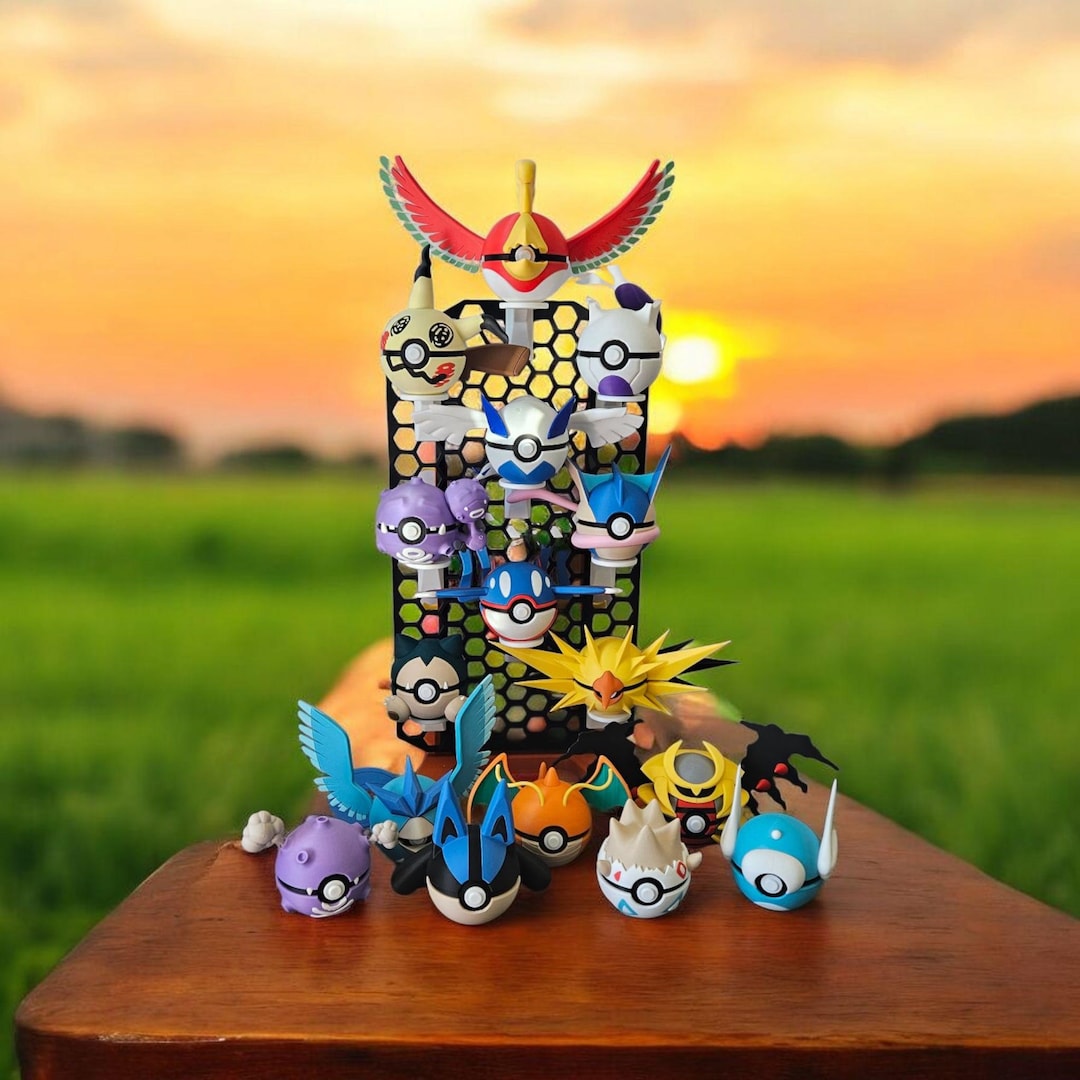 3D Printed Monster Ball Set: Gamer Collector's Display - Etsy UK