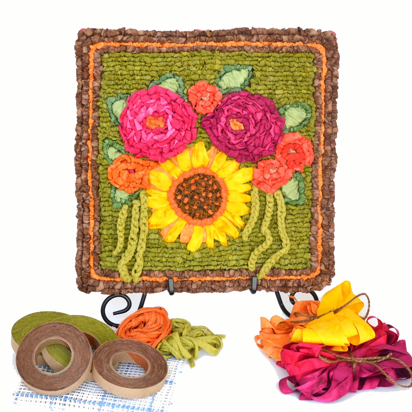 Summer Bouquet Locker Hooking Kit - Etsy