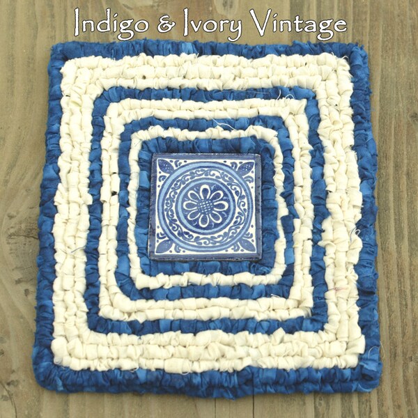 Locker Hooking - Etsy