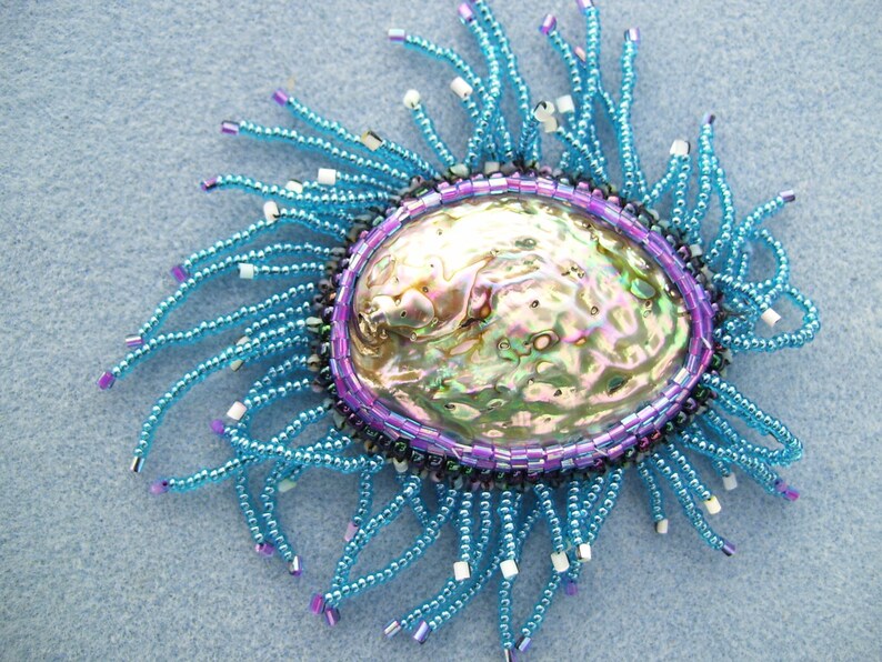 Native American Beadwork, Abalone Cabochon With Mother of Pearl and ...