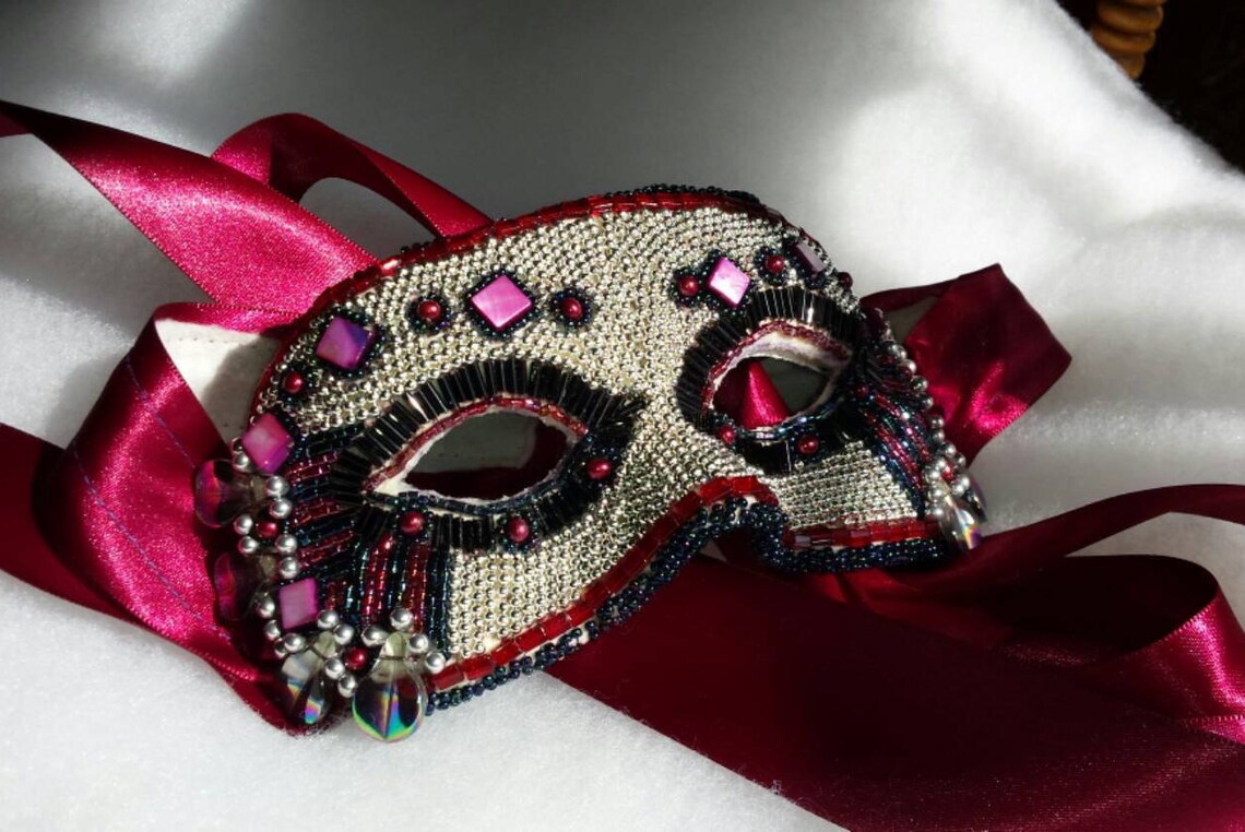 MASQUERADE Mask -"taiwan Blue Magpie". Completely Bead Embroidered for ...