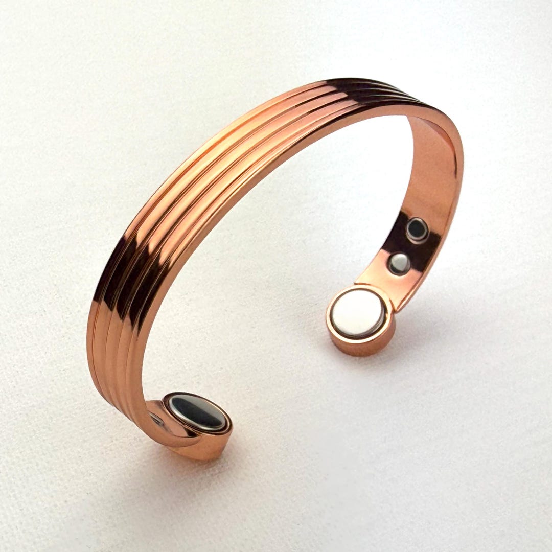 Elegant Pure Copper Magnetic Therapy Bracelet for Pain Relief & Healing ...