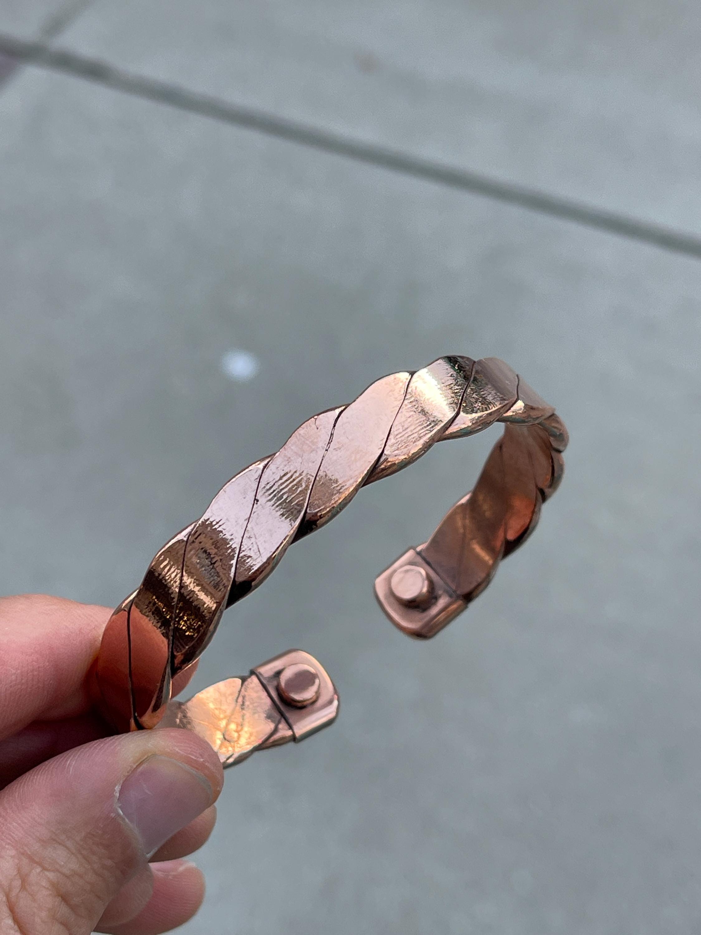 Elegant Pure Copper Magnetic Therapy Bracelet for Pain Relief & Healing ...