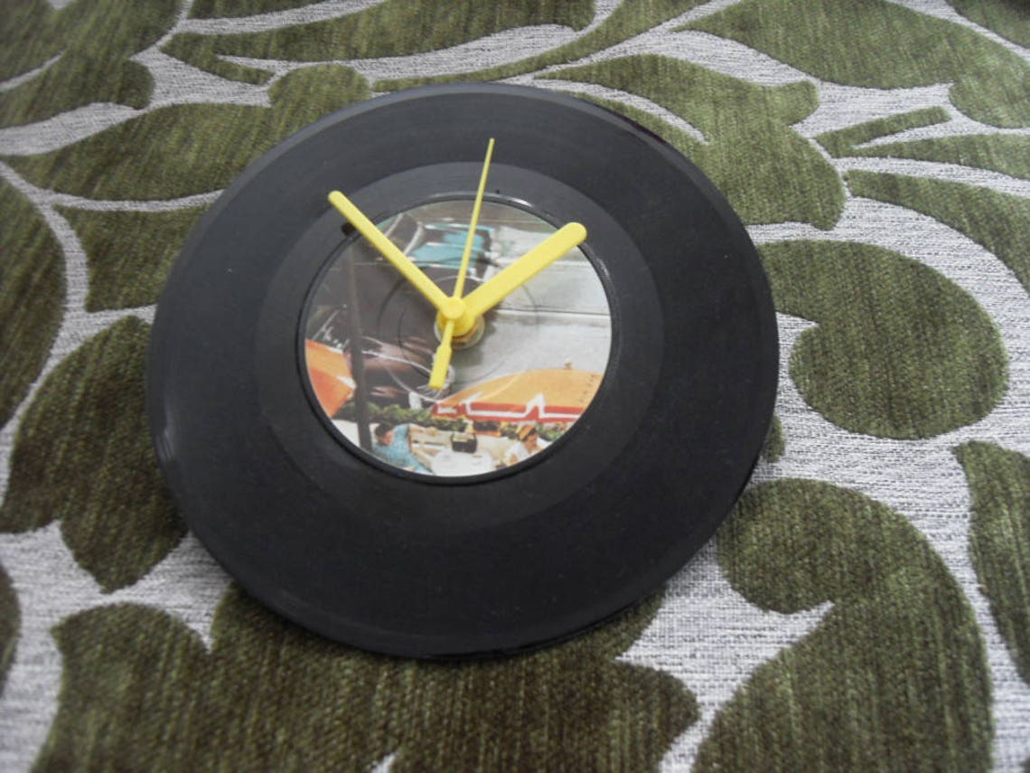 Vinyl Clock Showing a Vintage Car and Holiday Makers. - Etsy