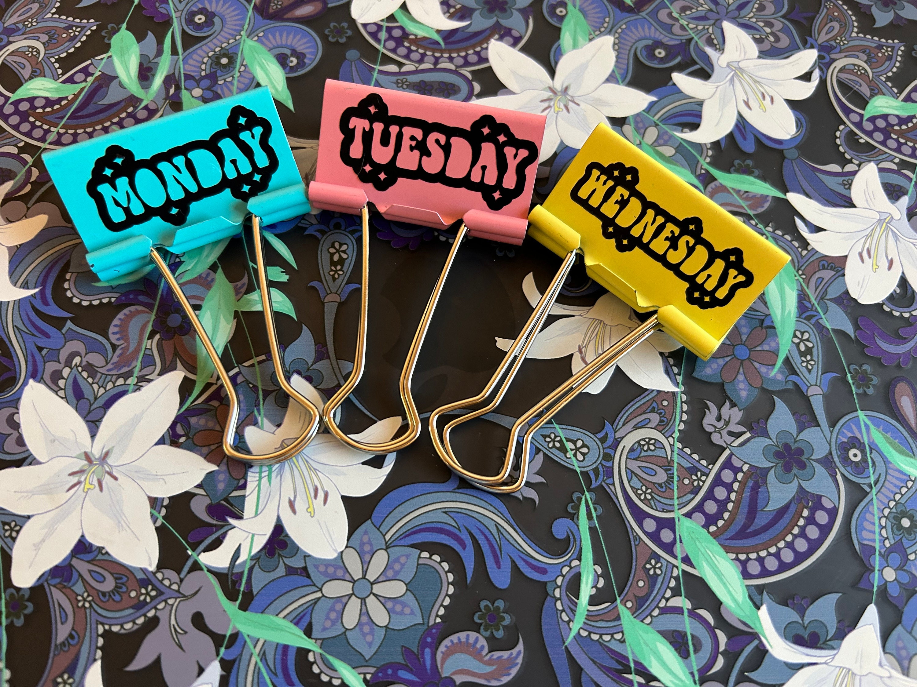 Days of the Week Clip Binders - Etsy