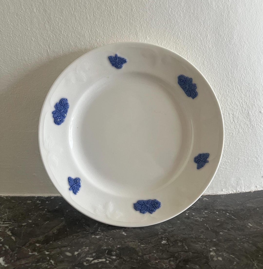 Gustavsberg BLÅ BLOM Small Side Plate - Blue Grapes Relief, Vintage ...