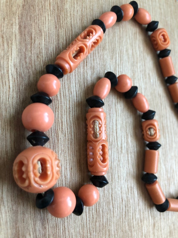 Vintage Carved Celluloid Beads 1940's Plastic Bead Ch… - Gem