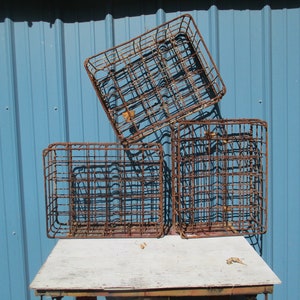 Rusty Metal Milk Bottle Crate Vintage Bottle Holder One Only - Etsy
