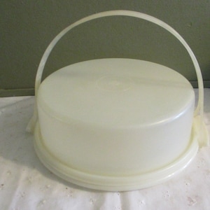 Tupperware Pie Taker/keeper Vintage With Caring Handle CHOICE - Etsy