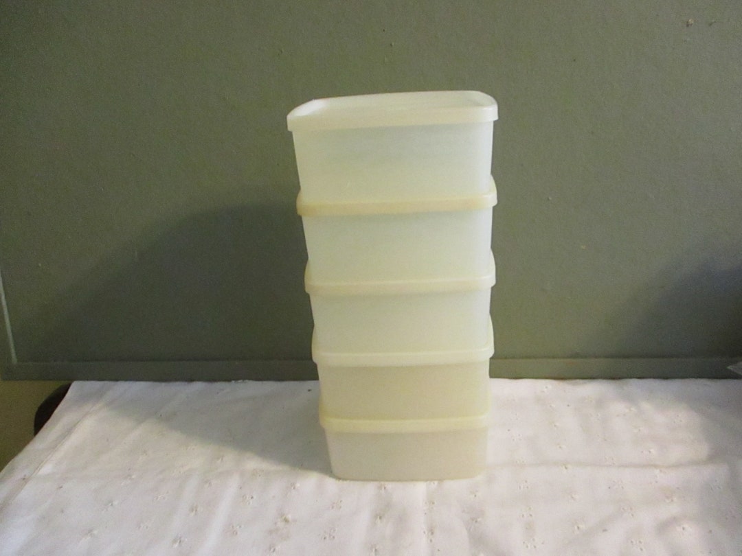 Freezer Tupperware Clear Square Rounds Container Set of 5 With Lids ...