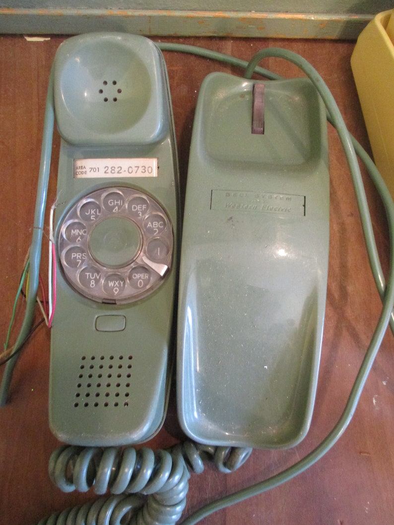 Slim Line Phones Push Button Telephone Untested CHOICE - Etsy