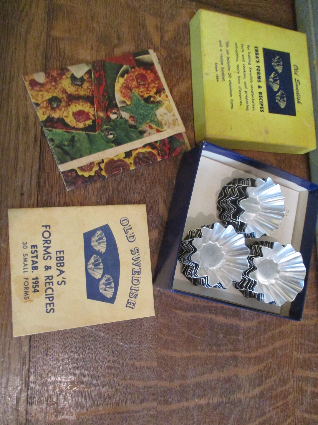 Swedish Tart Tins Sandbakkel Set of 30 Fluted Aluminum Boxed Vintage - Etsy
