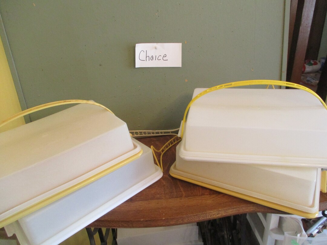 Tupperware Cake Carrier Vintage Saver Taker With Handle CHOICE - Etsy