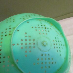 Green Tupperware Colander Strainer With Mesh Lid Vintage Used - Etsy