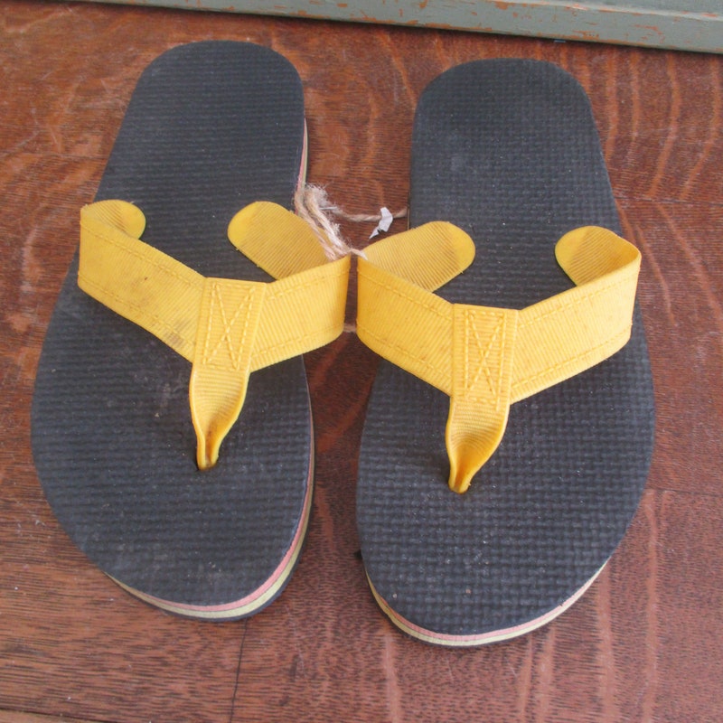 Vintage Flip Flops - Etsy