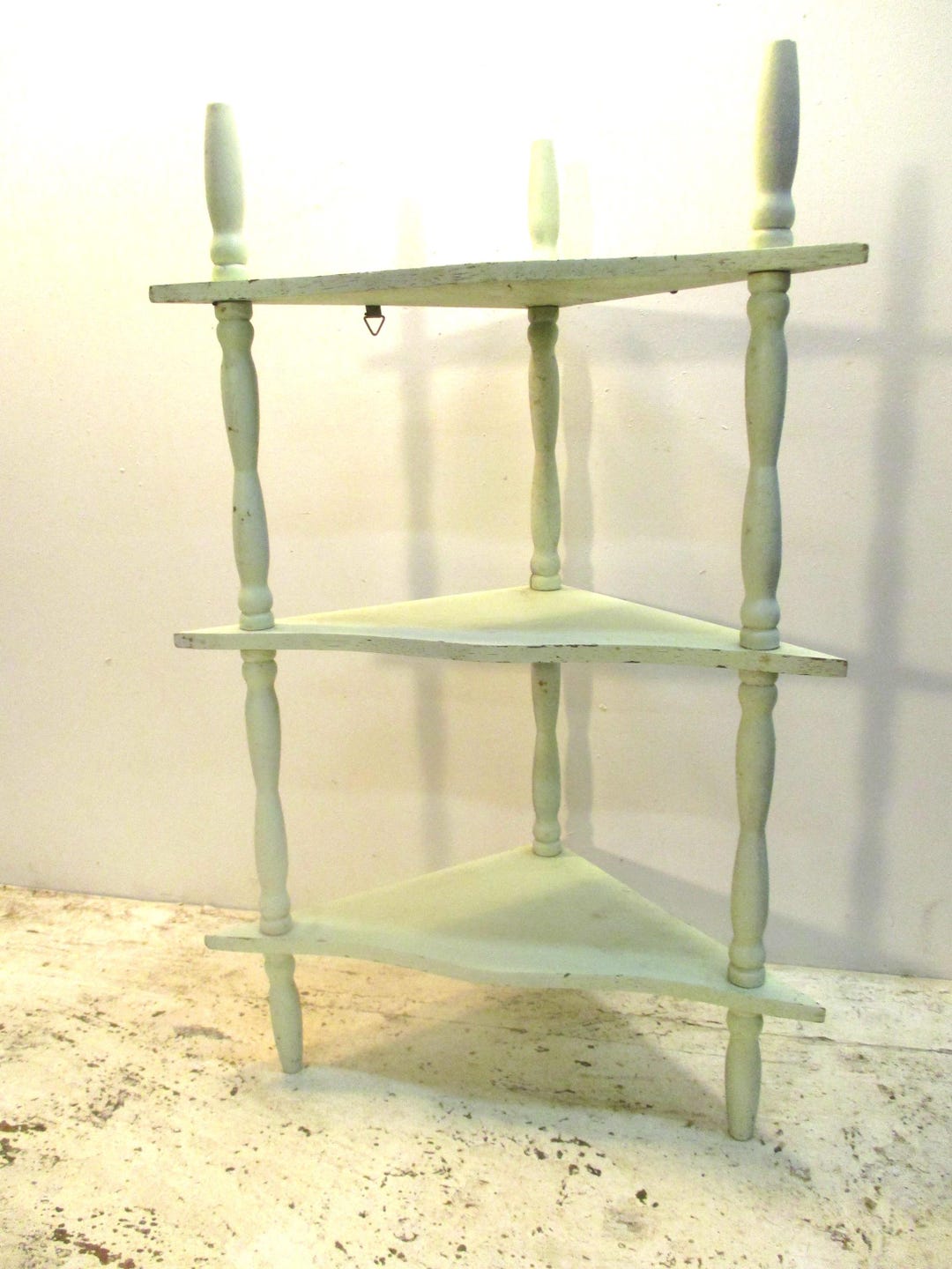 Spindle Corner Wall Shelves Wood Display Shelf Knick Knacks Vintage 19 ...
